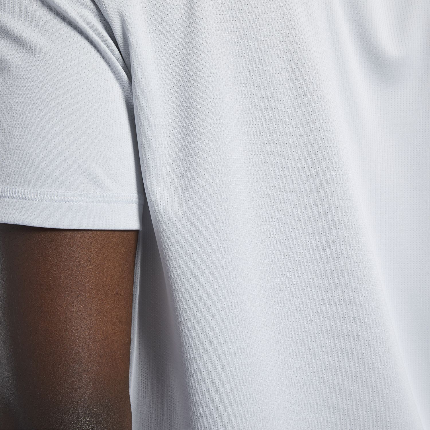 Reebok Re Ss Graphic Tee Gris | Platanitos